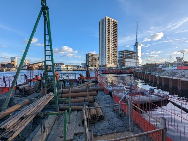 Geotechnical Pontoon Hire | Drilling Platforms – Pontoons UK